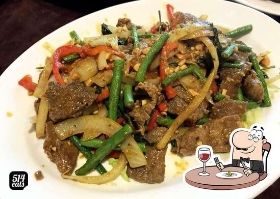 Restaurant Kim Hour, 7682 Bd Saint-Michel in Montréal - Restaurant reviews