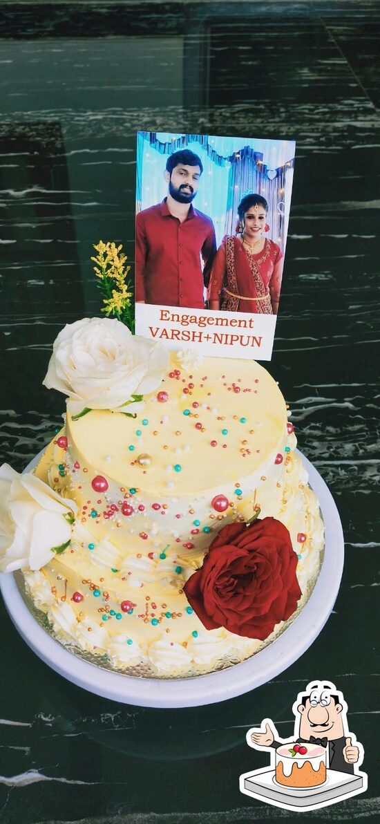 Cake N Bake, Pariyaram