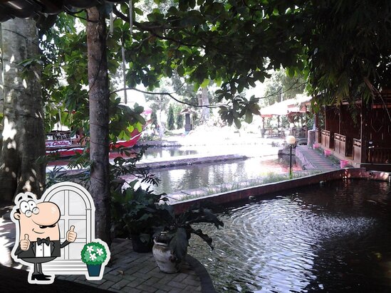 Menu at RiverSide Resto, Cafe & Outbound, Bitung