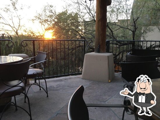 The Dog House Saloon at The Tanque Verde Ranch, Tucson - Restaurant ...