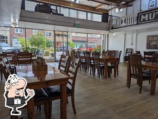 Balance Rock Eatery & Pub, Helper - Restaurant menu, prices and reviews
