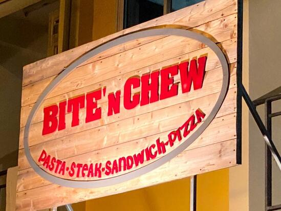 Bite 'n chew restaurant, Kanchanaburi, 232 River Kwai Rd - Restaurant ...