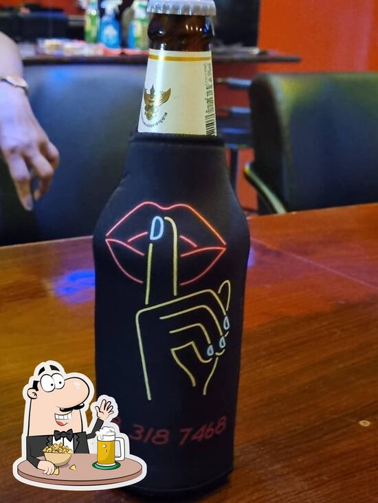 Boom Boom Bar, Ban Chang