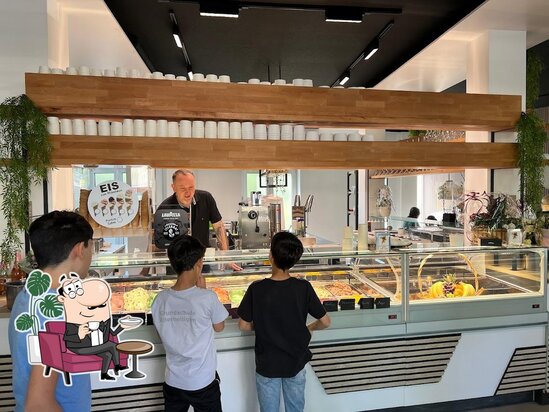 Eiscafe Capri Neuss, Neuss - Speisekarte, Preise und Bewertungen