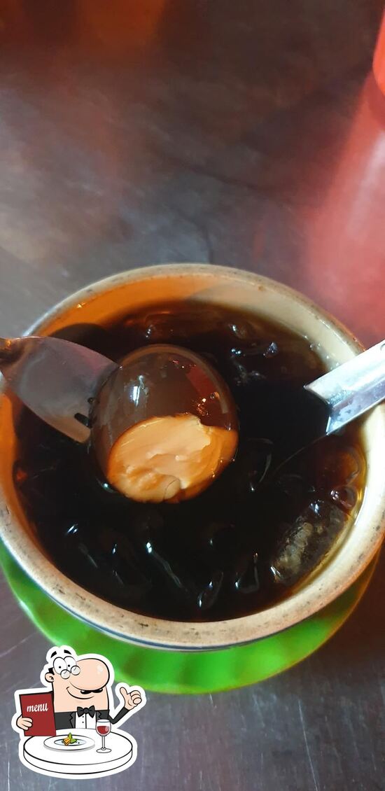 Menu at Chè chú Mập (Tạ Uyên), Ho Chi Minh City