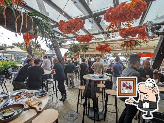 Henley's Bar & Kitchen, Sydney - Restaurant menu, prices and reviews