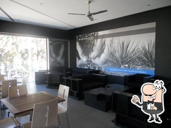 Punta del Cielo cafeteria, Guadalajara, Av. Pablo Neruda 2845 ...