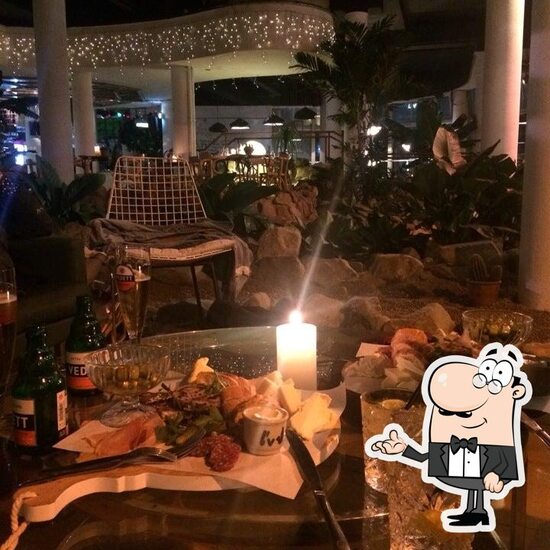Aloha, Rotterdam, Oostplein - Restaurant menu, prices and reviews