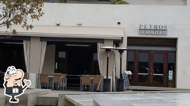 Petros Restaurant in Manhattan Beach - Restaurant menu and reviews