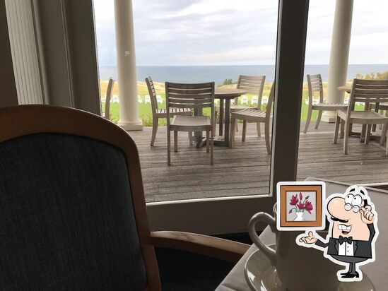 Arcadia Bluffs Golf Club - Restaurant menu, prices and reviews