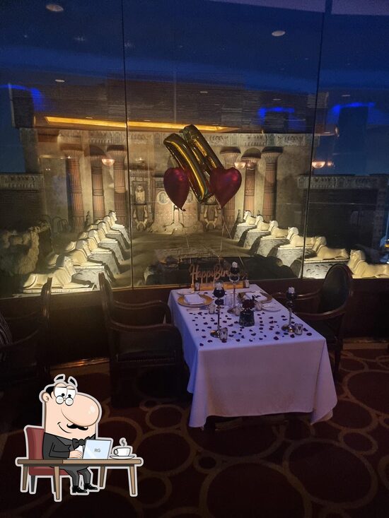 revolving restaurant, Cairo - Restaurant menu, prices and reviews