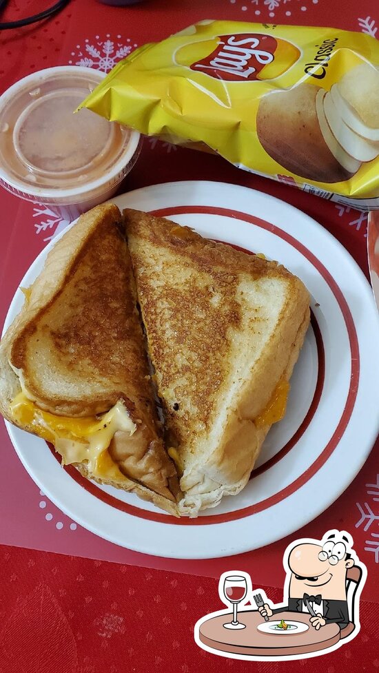 Ma's Cheesy Dreams And Other Things, 228B Oakwood Ave in Elmira ...