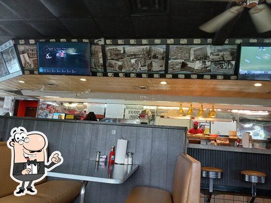 Pitt Grill - Alexandria, Alexandria - Restaurant menu, prices and reviews