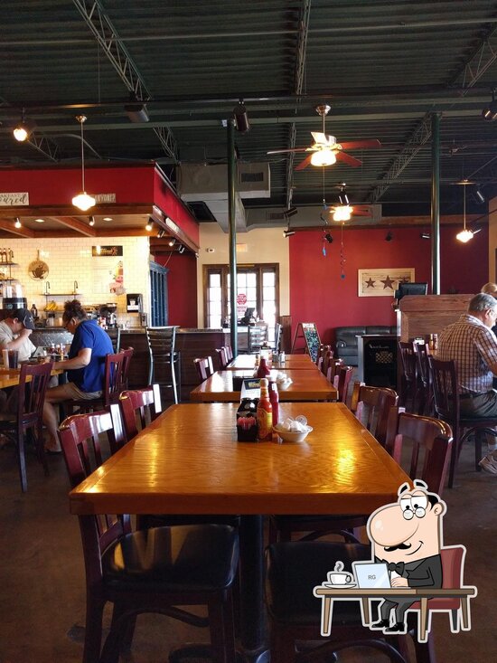 Lubbock's Breakfast House & Grill, 3515 50th St in Lubbock - Restaurant ...