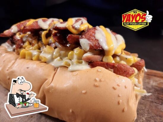 Yayo's Fast Food Lovers, Barranquilla, Esquina - Restaurant menu and ...