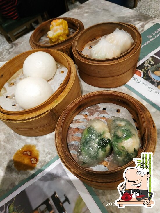 Menu at Log Ye Dim Sum restaurant, Hong Kong