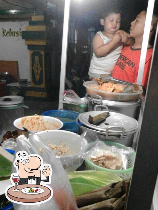 Carta de Tepo Pecel Mbak Surip, Madiun