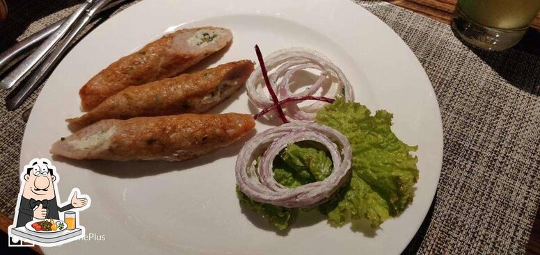 The Yellow Chilli By Padam Shri Master Chef Sanjeev Kapoor, Noida, H1A ...