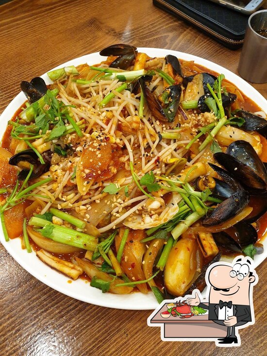 Restaurante 시골부뚜막 7호광장점, Daegu (Taegu), Dalgubeol-daero - Opiniones del ...