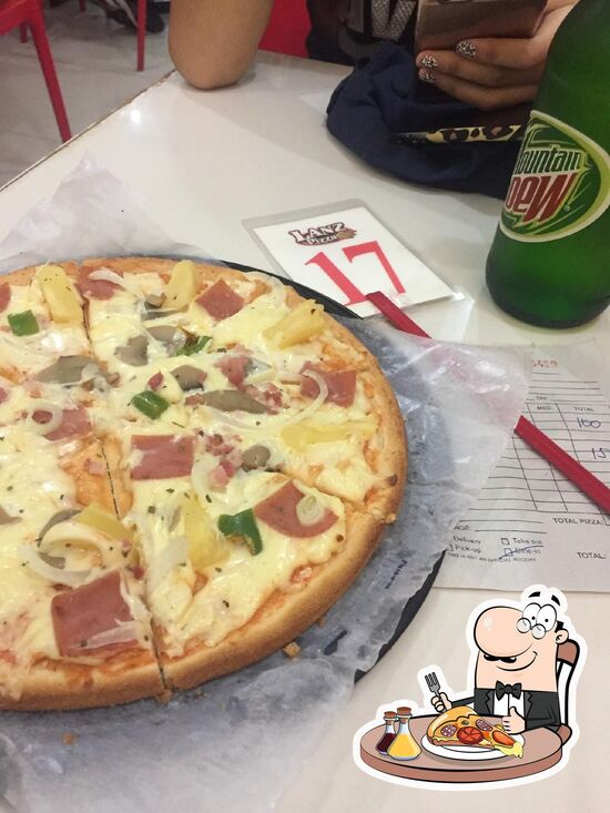 Lanz Pizza restaurant, Iloilo City, PH87+558