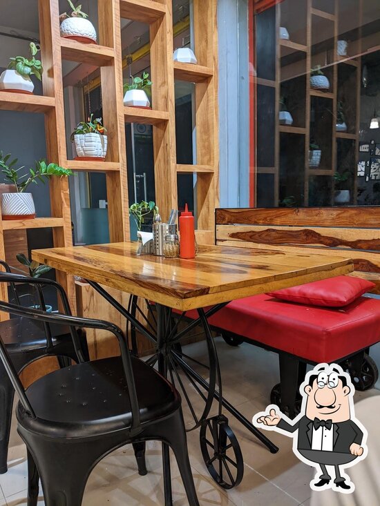 369 Saint Pizza, Petlad - Restaurant menu, prices and reviews