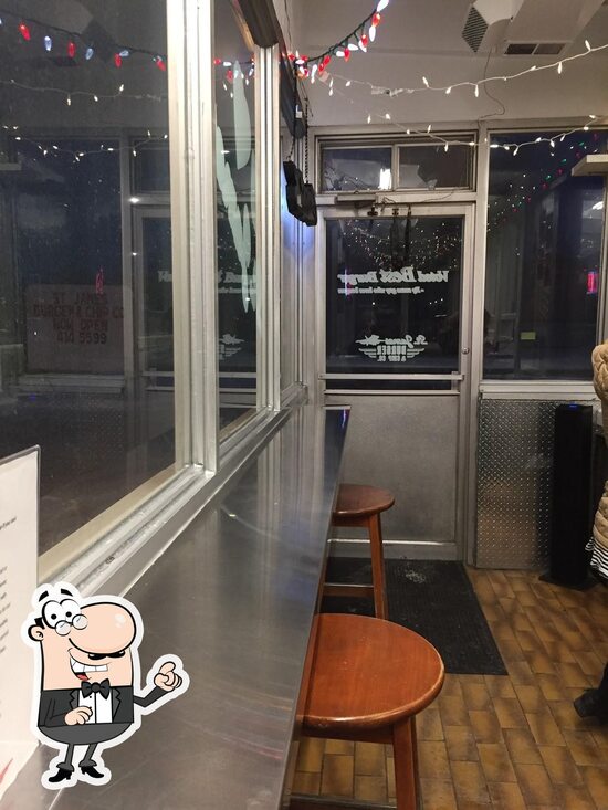 St. James Burger & Chip Co., Winnipeg - Restaurant menu, prices and reviews