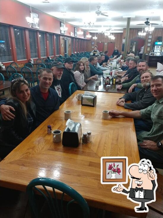 Four Winds Tobacco & Grocery, Cusseta - Restaurant menu, prices and reviews