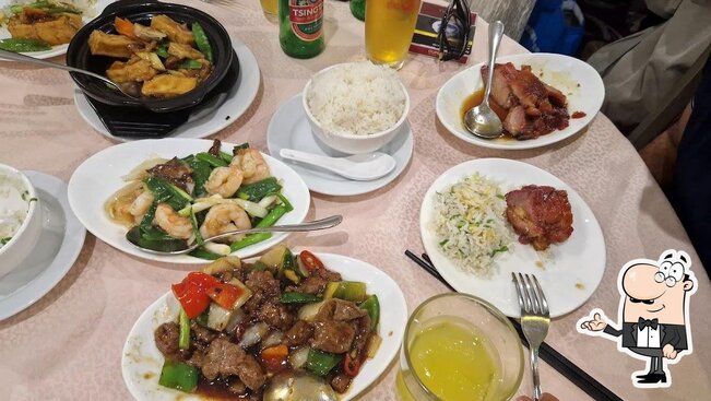New Loon Fung Restaurant, 1/F-4/F, 42-43 Gerrard St in London ...