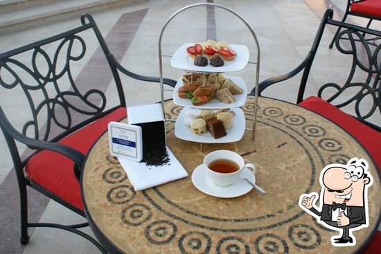 Menu at Oasis Pool Bar, Luxor, Hilton Luxor Resort & Spa