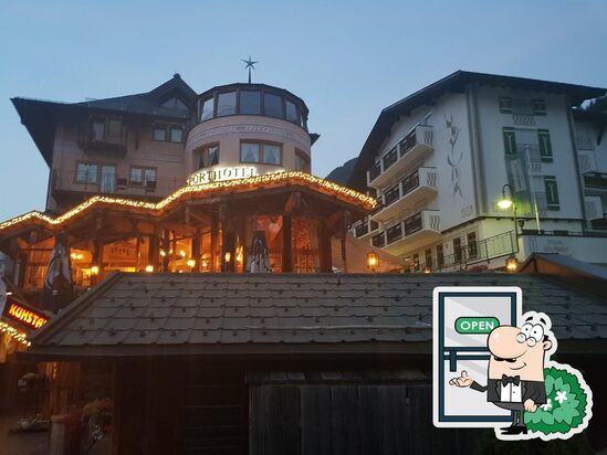 Kuhstall pub & bar, Ischgl - Restaurant reviews
