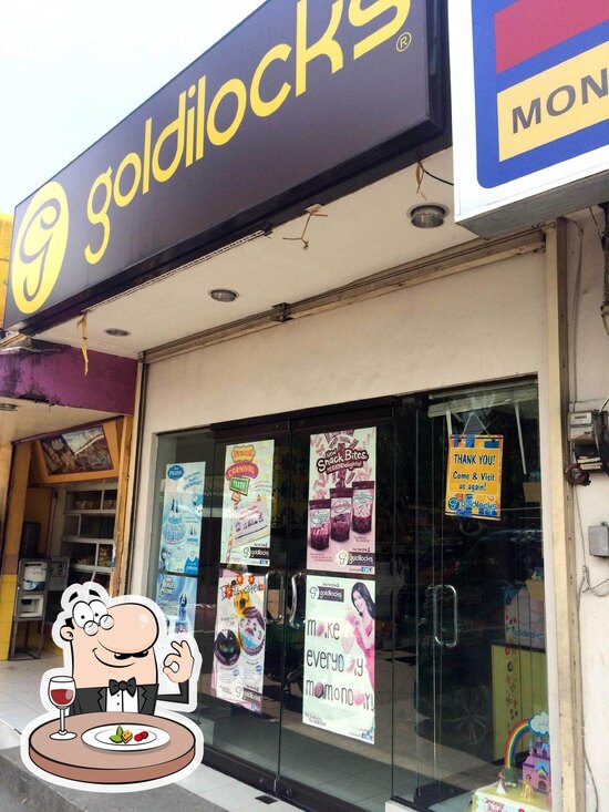 Menu at Goldilocks desserts, Carcar City, 4J3R+774