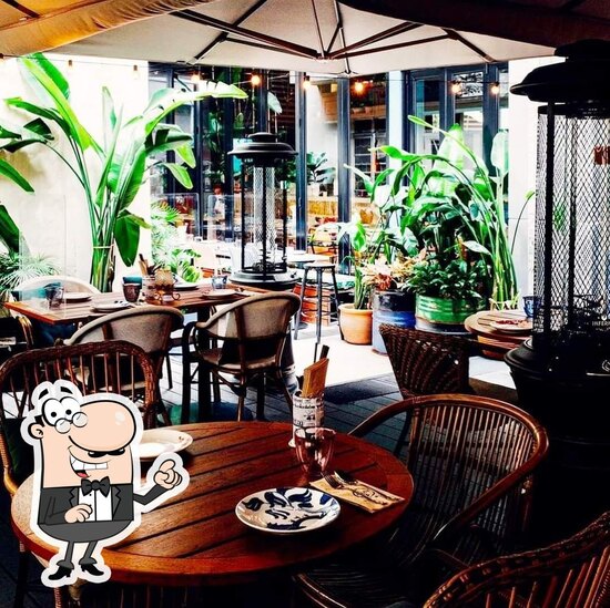 Ruam, Hong Kong - Restaurant menu, prices and reviews