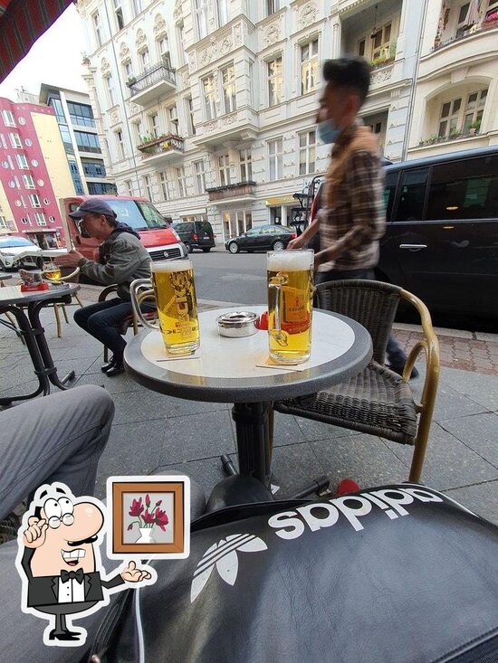 Pinocchio pub & bar, Berlin, Fuggerstr. 3 - Restaurant reviews