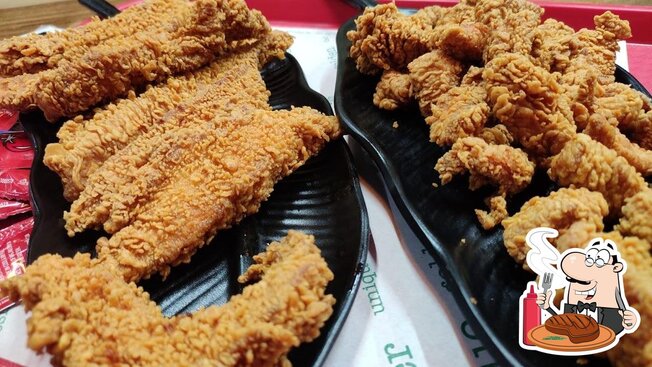 Mad Over Chicken (MOC) Restaurant, Mau - Restaurant reviews