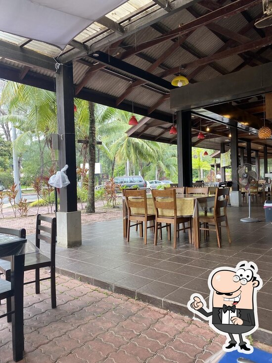 Halfway Hut Langkawi(Beriani Gam Johor), Langkawi - Restaurant menu ...