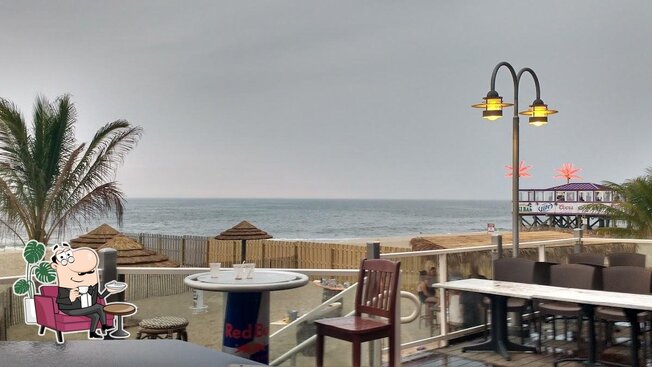 Jenkinson's Pavillion Bar and Restaurant, Point Pleasant Beach ...