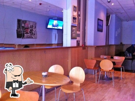 The Blue Bar, 675 High Rd in London - Restaurant menu and reviews