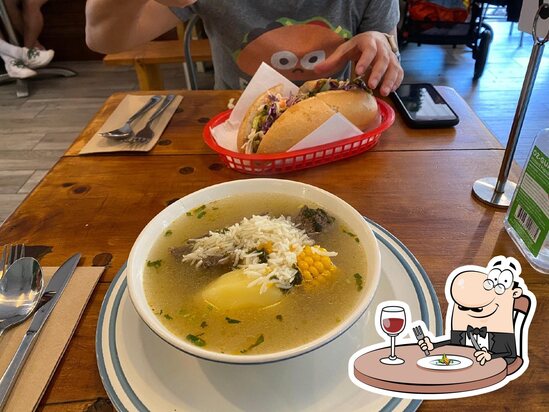 Menu at Pochito restaurant, Mascot