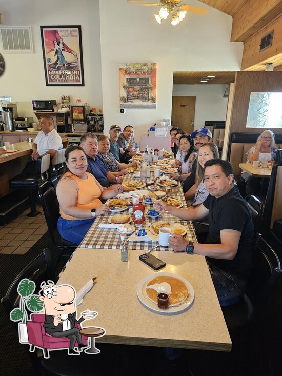 Molly J's, Bakersfield - Restaurant menu, prices and reviews