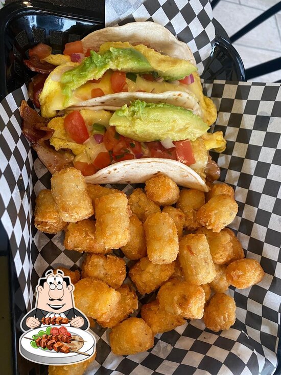 Honey Bee's Cafe and Bake Shoppe in Harrisburg - Restaurant reviews