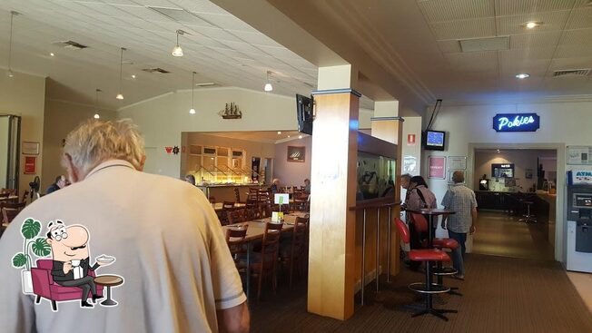 The Boathouse Tavern, Taperoo - Restaurant menu, prices and reviews
