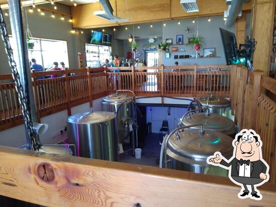 Pier 12, Astoria - Restaurant menu, prices and reviews