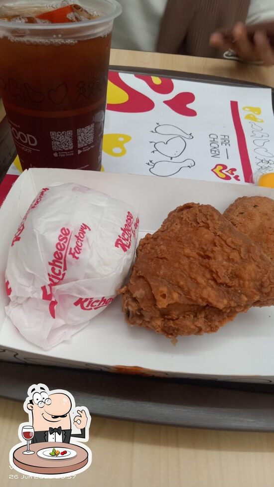 Richeese factory restaurant, Kartini - Restaurant reviews