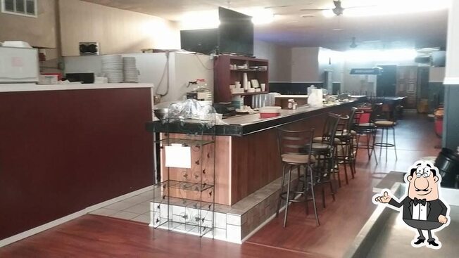 Chewy's Sports Bar And Grill in Plainville - Restaurant reviews