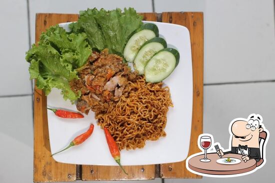 Menu at Queen Fried Chicken restaurant, Purwokerto