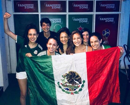 Carta de Fan Zone - Pop-Up Sports Bar, Bangkok