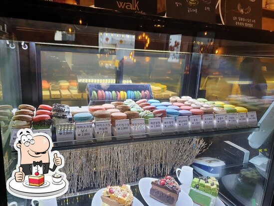 Menu at 워크 walk cafe, Seoul