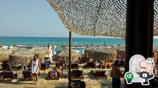 Beach Bar Peponi, Agios Athanasios - Restaurant reviews