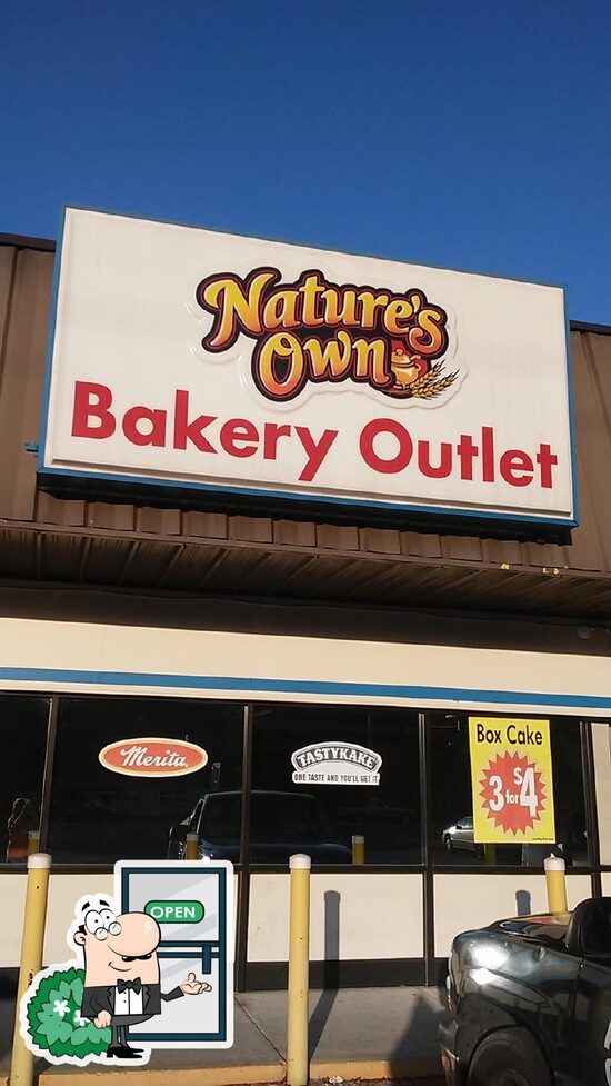 Flowers Bakery Outlet, Jacksonville - Restaurant menu, prices and reviews