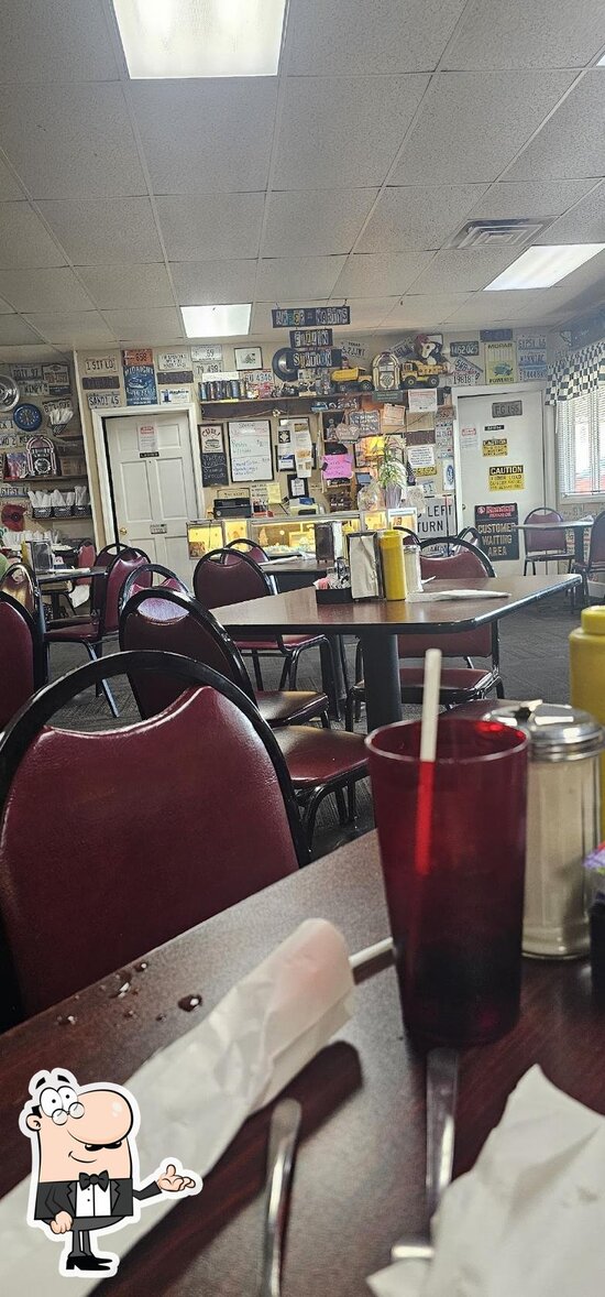 Fillin' Station, Washington - Restaurant menu, prices and reviews